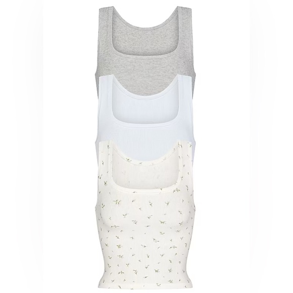 SKIMS | Tops | 3 Skims Tanks | Poshmark